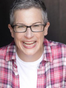 Abby McEnany: Os melhores Filmes e Séries - Cinema10